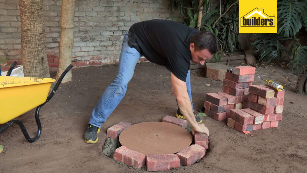 How to make a brick fire pit with a steel liner | DIY Blog