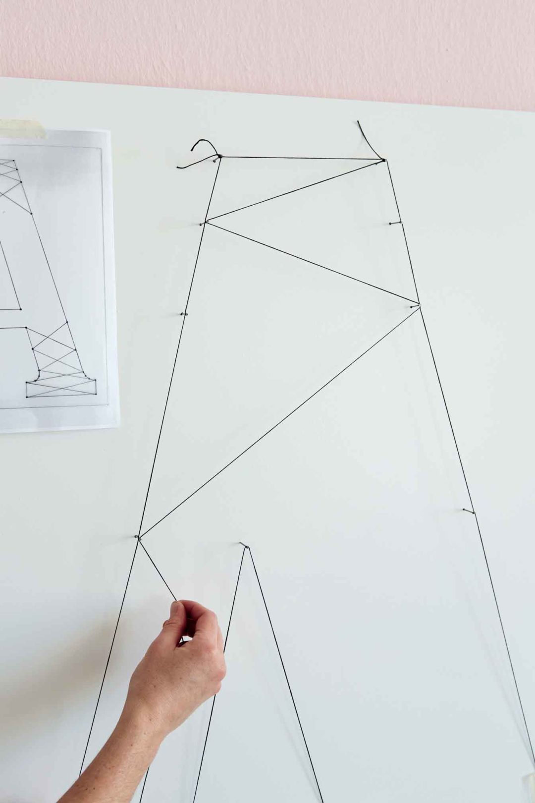 How to make letter designs out of string | DIY Blog